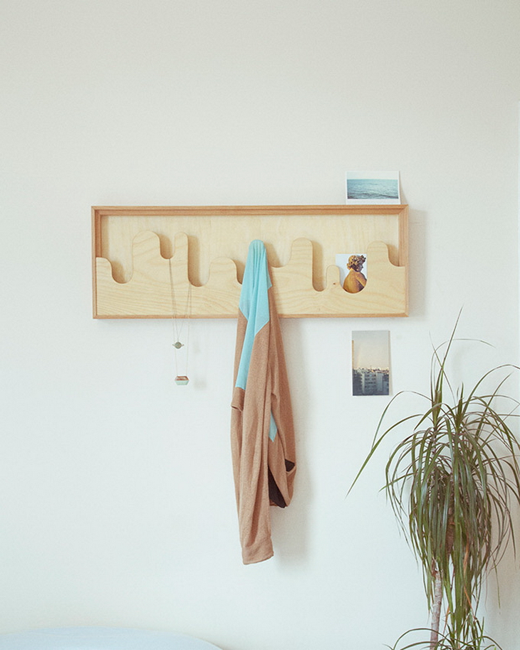 Hanger Frame by Gonçalo Campos