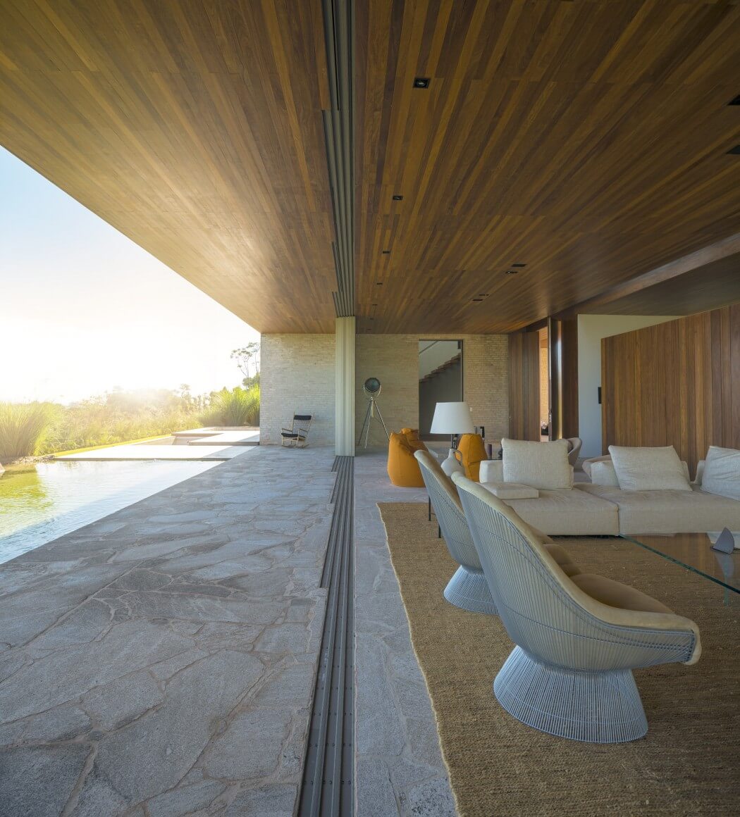 MS House by Studio Arthur Casas - Archiscene - Your Daily Architecture ...