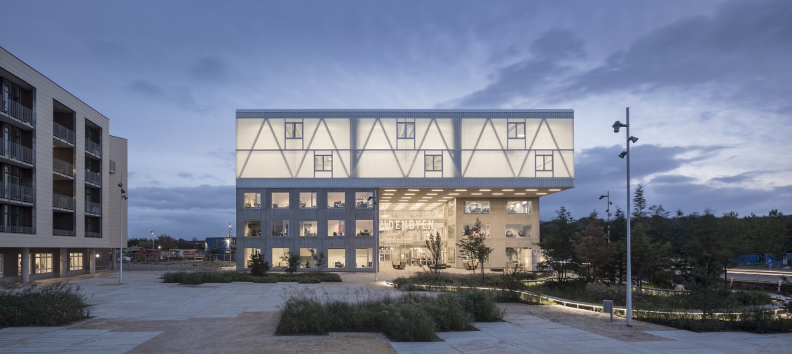 Cortex Park by ADEPT - Archiscene - Your Daily Architecture & Design Update