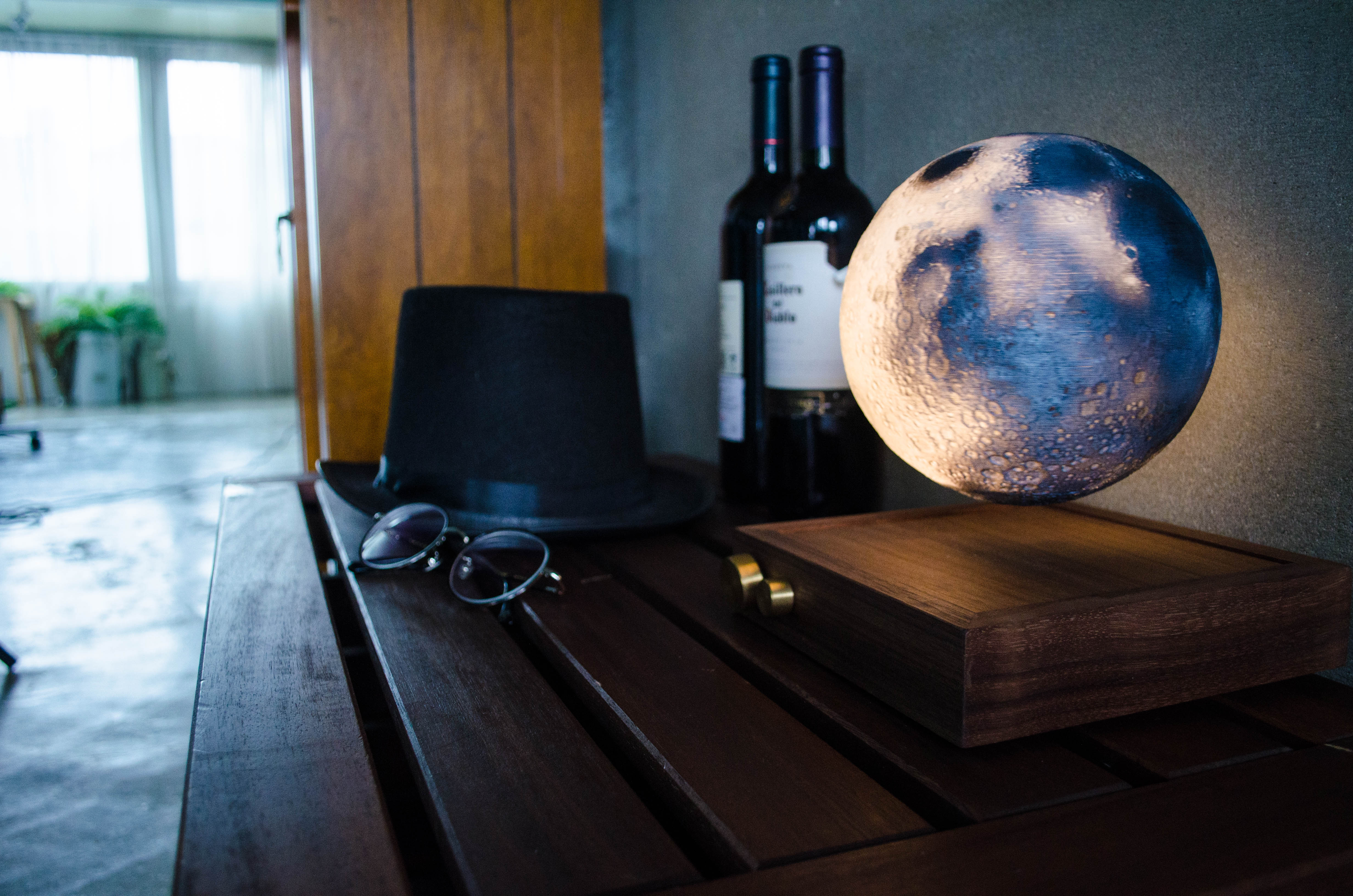 Lunevis Floating Moon Lamp by ReArtis - Archiscene
