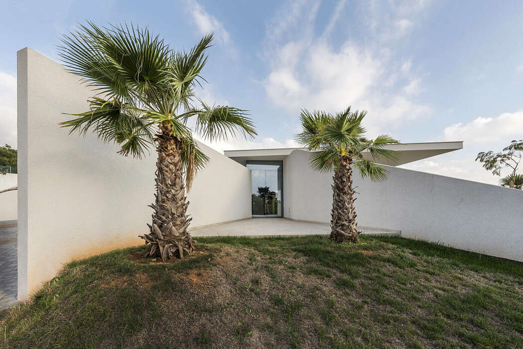 Bedrock House by Idis Turato - Archiscene - Your Daily