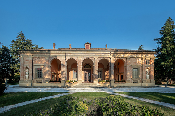 Unipol Group’s Corporate Academy by Pierattelli Architetture