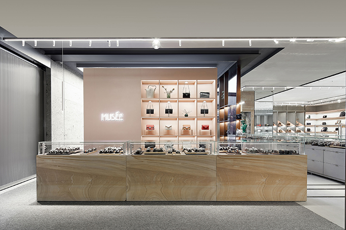MUSÉE Flagship Store in Beijing by Studio8 - Archiscene