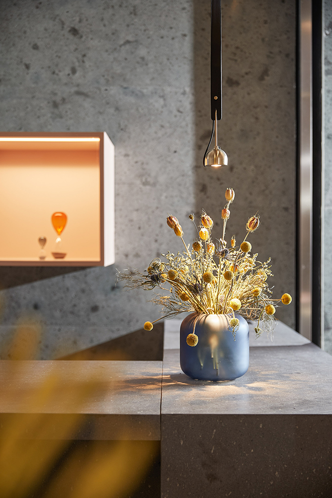 MUSÉE Flagship Store in Beijing by Studio8 - Archiscene