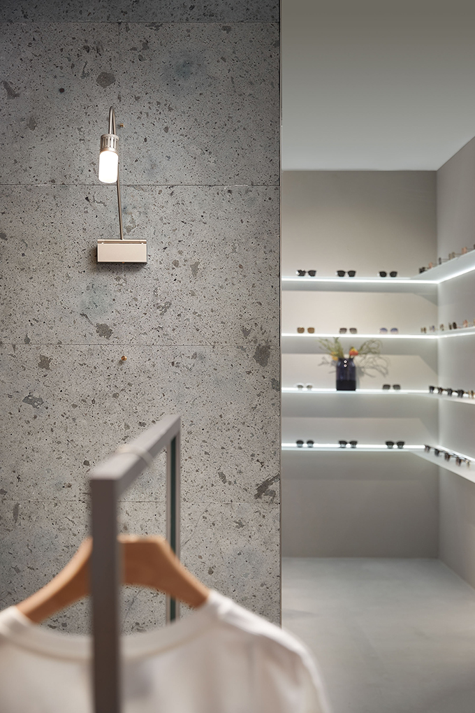 MUSÉE Flagship Store in Beijing by Studio8 - Archiscene