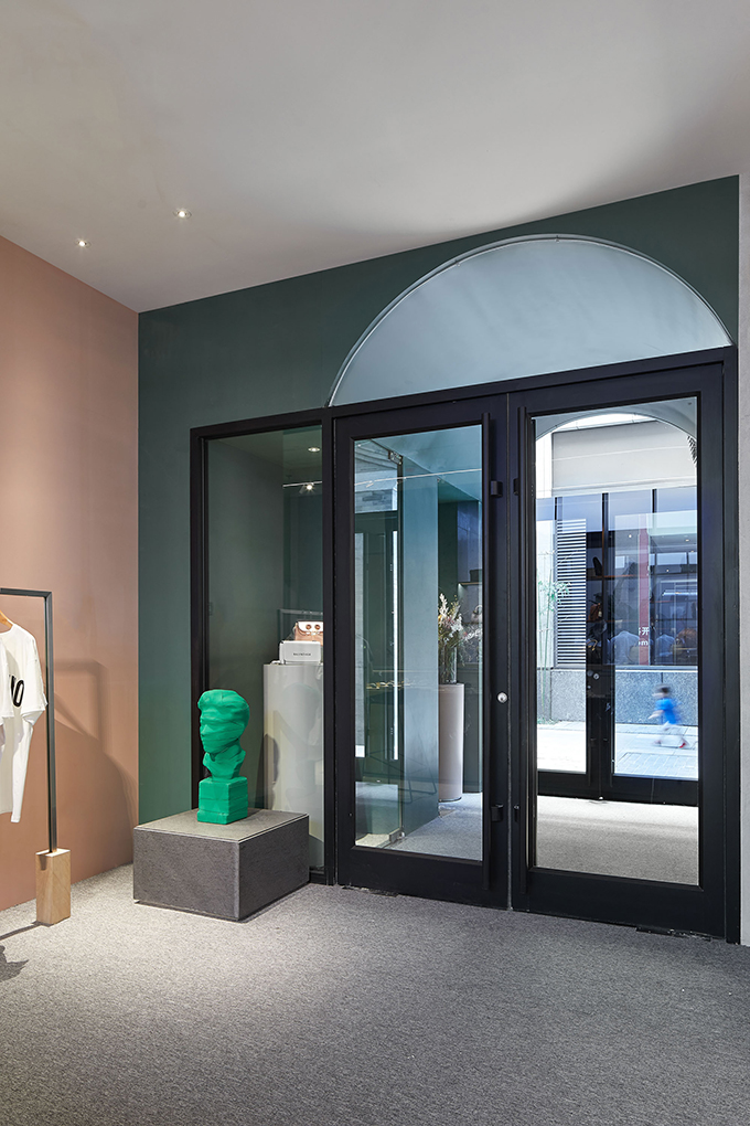 MUSÉE Flagship Store in Beijing by Studio8 - Archiscene