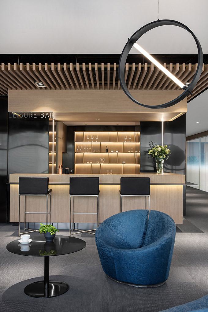 Sample Office for Poly•Future Metropolitan by CUN Design