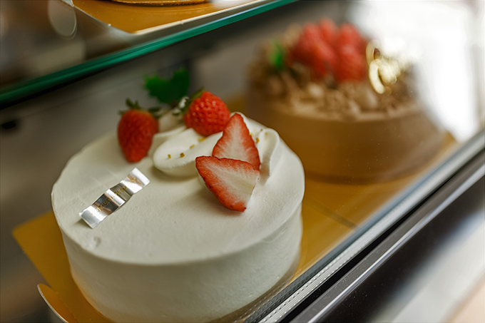 Mi-chan’s Sweets Factory by ALTS DESIGN OFFICE