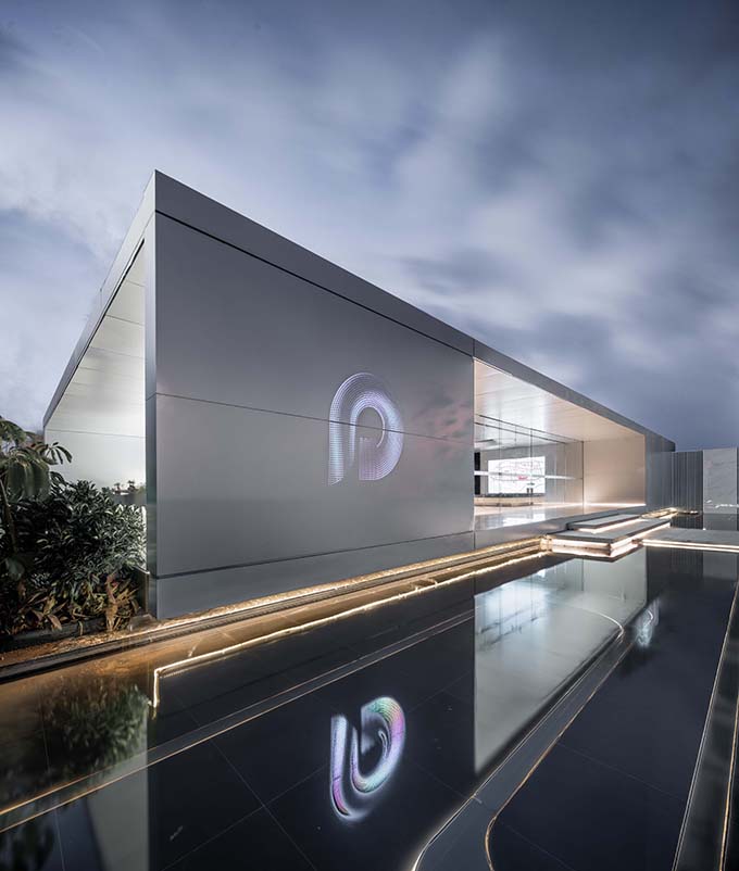 Poly · Futuristic Modular Boxes by Shanghai HYP-ARCH Architectural