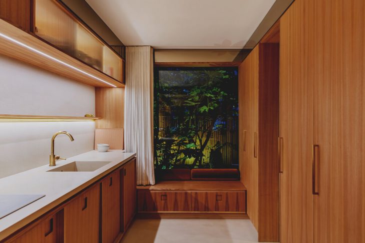 Canyon House by Studio Hagen Hall Brings The 70s Interior to 2021