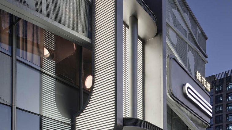 Take a Tour of GUI RESTAURANT&BAR designed by PIG DESIGN