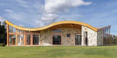 Two Hulls House by MacKay-Lyons Sweetapple Architects