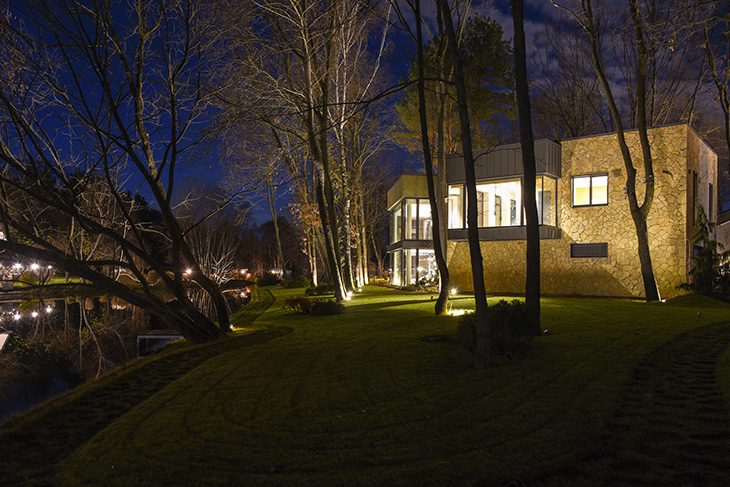 Roots House photo ©Kupinskiy Architects (3) - Archiscene - Your Daily ...