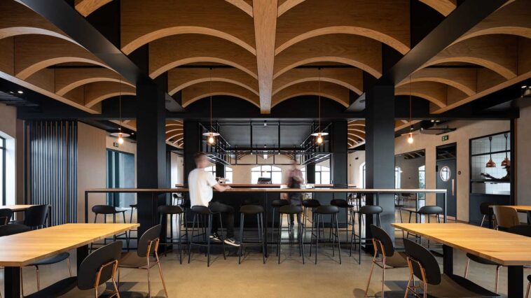 THE STARRY CENTER Show Flat by GFD - Archiscene