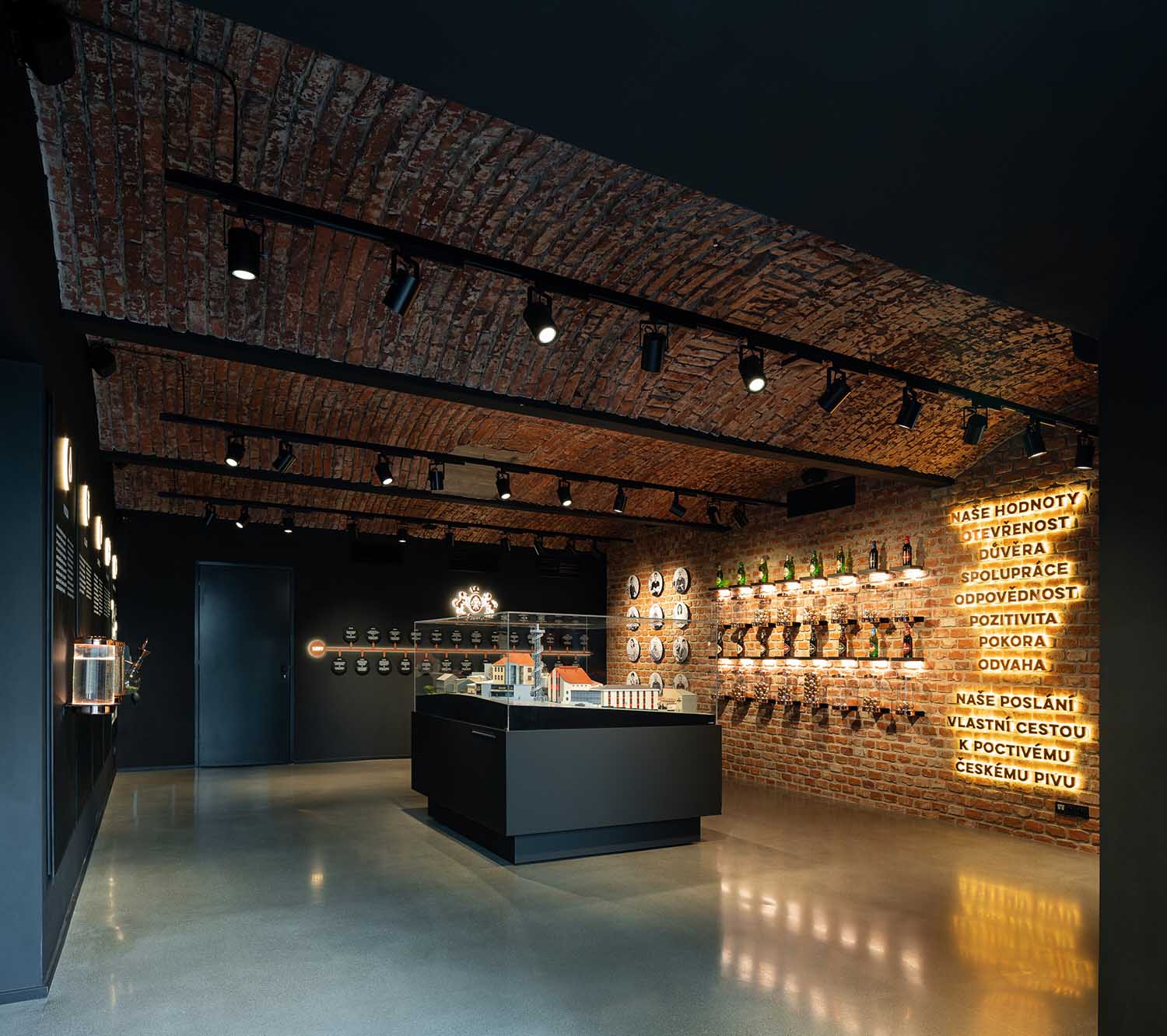 B² Architecture designs Bernard Visitor Center