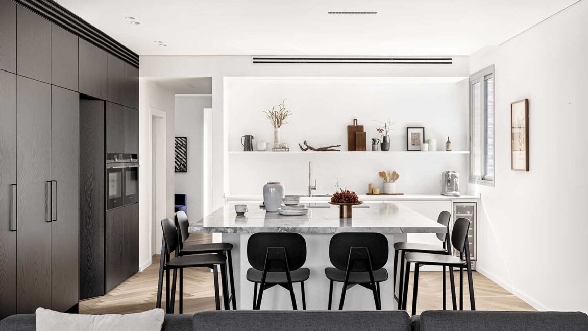 BN Apartment by Maya Sheinberger Interior Design