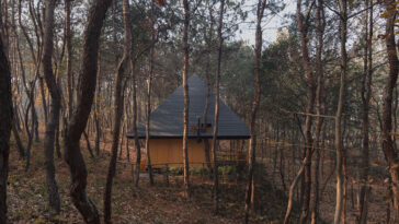 The Pyramid Cabin by Wiki World + Advanced Architecture Lab[AaL]