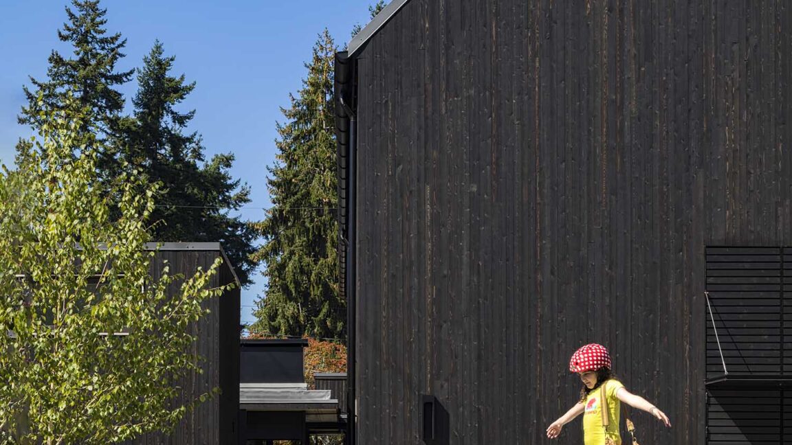 Broadview Residence by KO Architecture