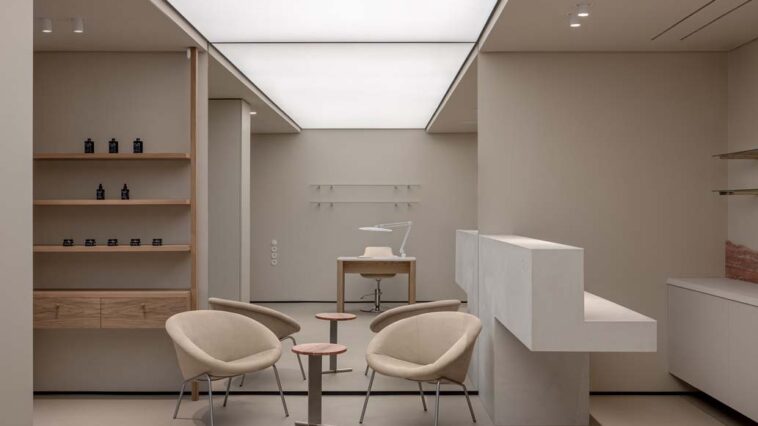 Wishbone Chair by Hans J. Wegner for Carl Hansen & Søn