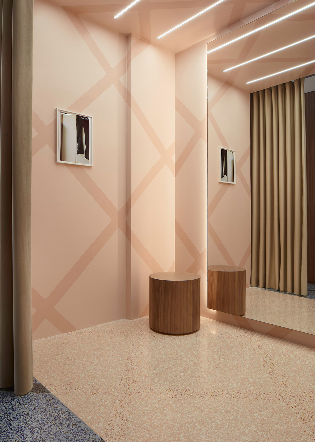 JW Anderson Milano Store Opens In via Sant’Andrea