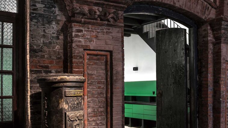 Qing Dynasty Post Office Renovation by MDO