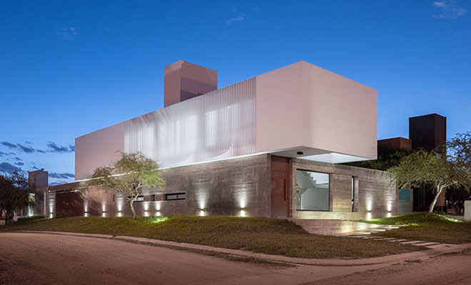 Modern Urban Corner Reimagined by MZ Architects