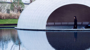 Form Follows Function Table by Daan Mulder