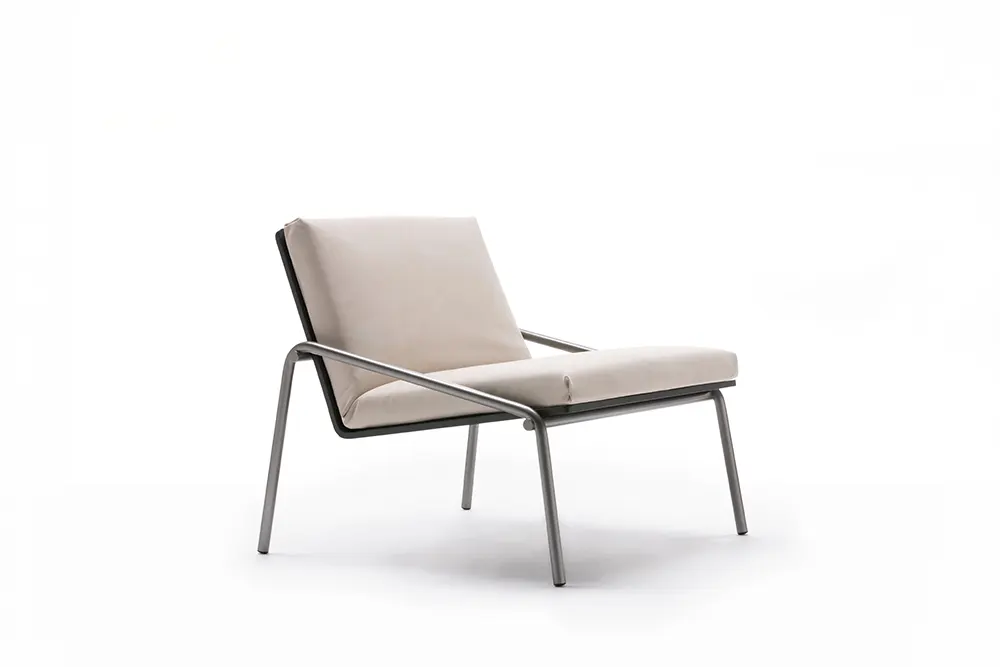 Living Divani Fillet Outdoor (2) - Archiscene - Your Daily Architecture ...