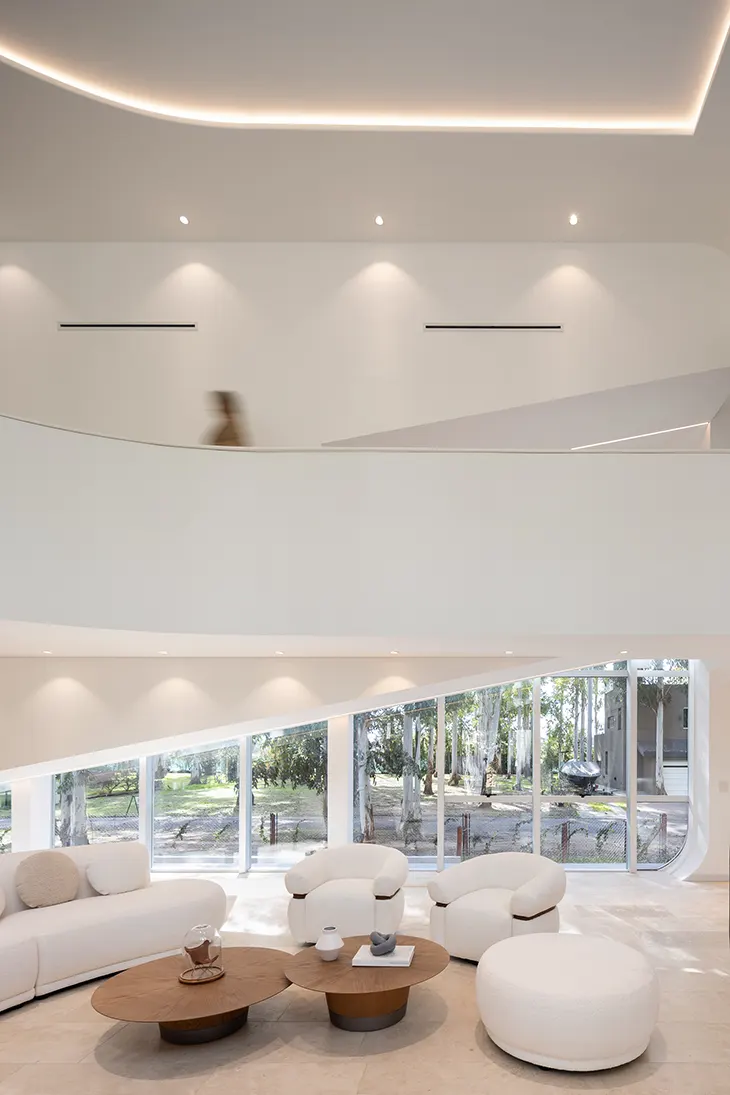 La Ballena by Brigati Polak Arquitectos, Photo © Ramiro Sosa (35 ...