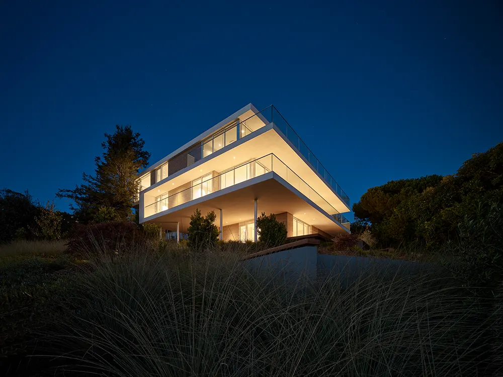 Lagoon View Project by Swatt + Partners (6) - Archiscene - Your Daily ...